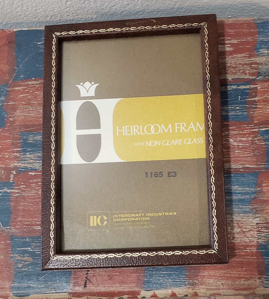 Small Vintage Heirloom Picture Frame With Glass - Etsy