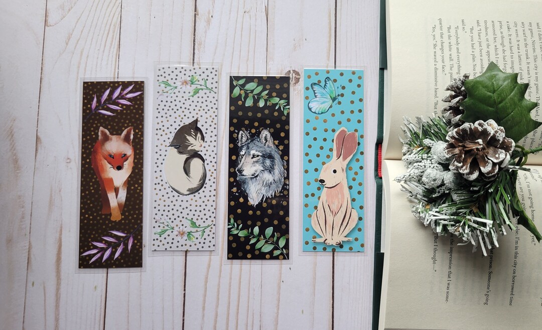 Cute Animal Bookmarks Simple Summer Gold Bunny Butterfly Dots Wolf Cat ...