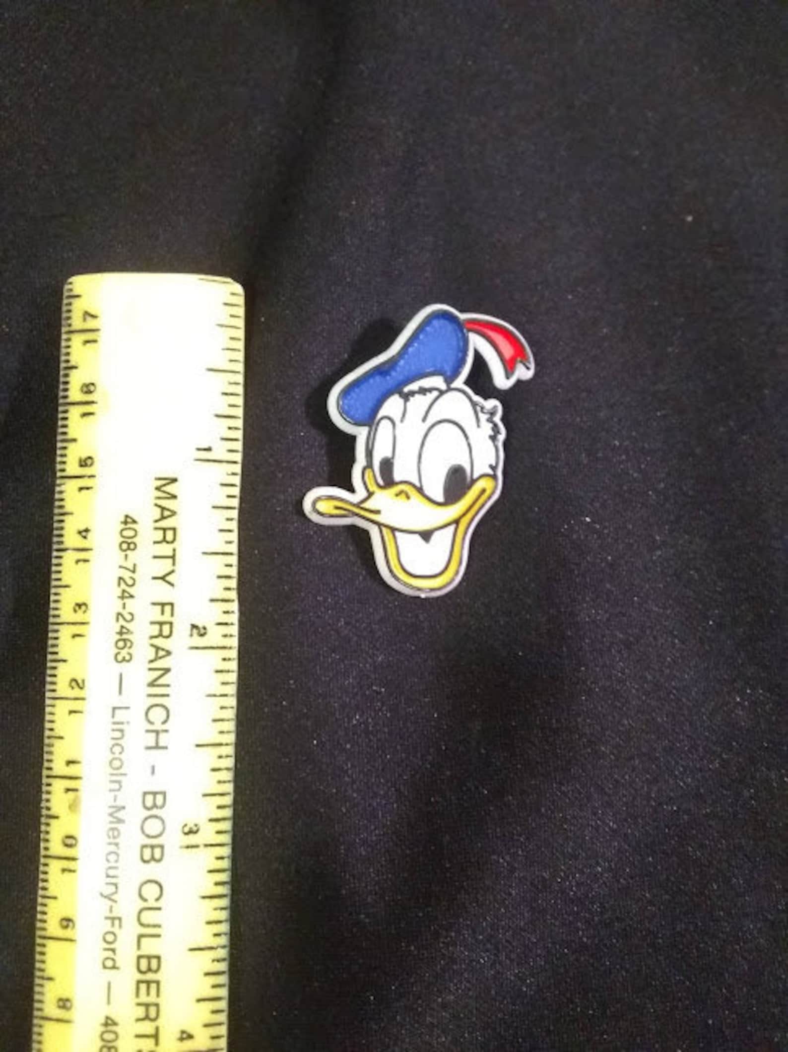 Donald Duck Pin Plastic NEW 1970's Walt Disney Prod. - Etsy