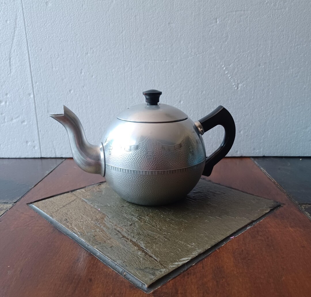 Swan Empire Small Metal Tea Pot Made in England - Etsy