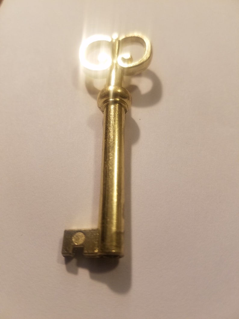 Vintage KEY With Brass Finish - Antique Style Vintage Key for Furniture ...