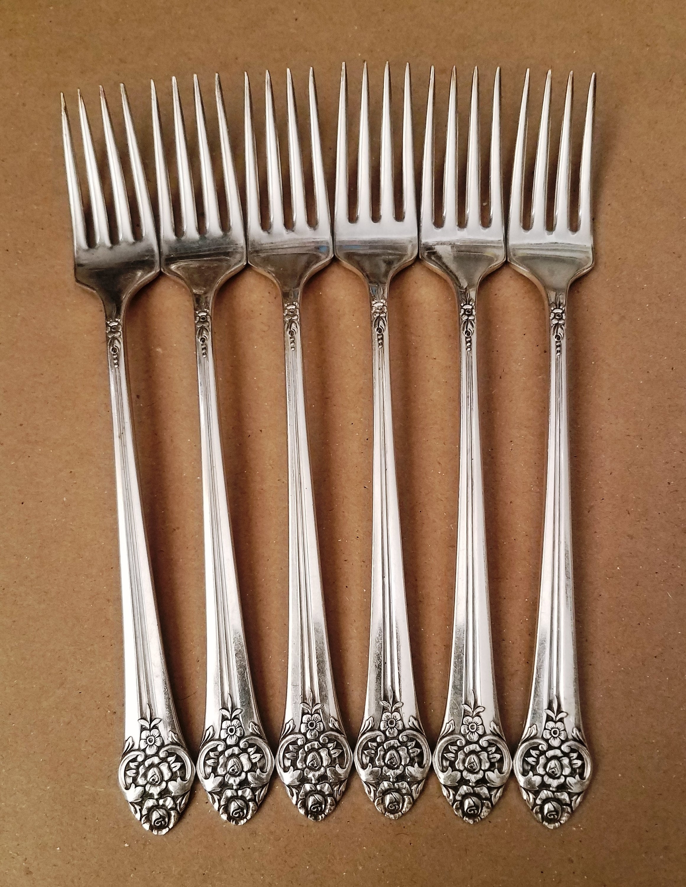 1948 PLANTATION Silver Plate Flatware, Vintage Ornate Floral 1881 ...