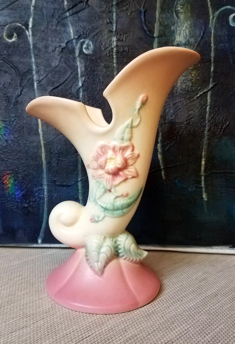 Vintage HULL Art Pottery Woodland Cornucopia Vase Pink Green - Etsy