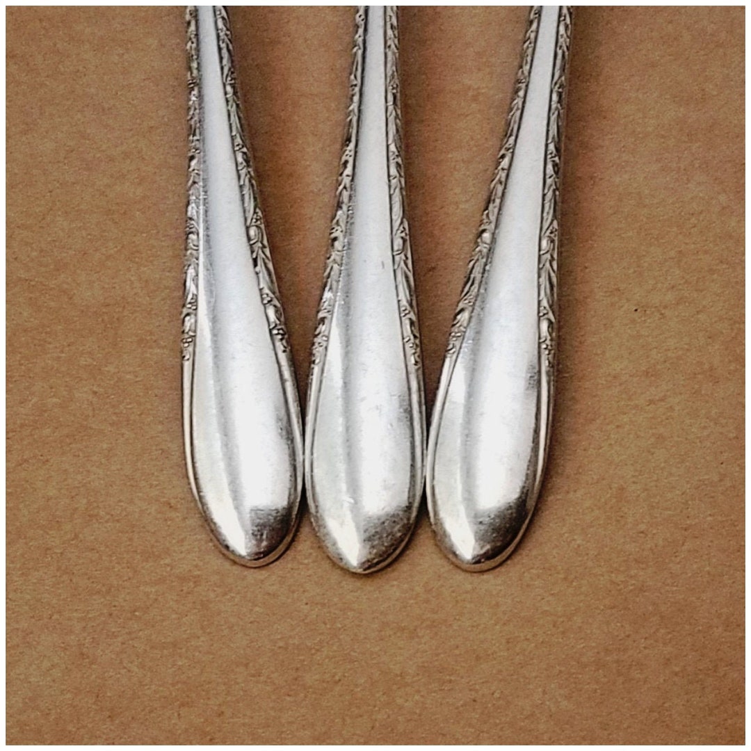 1940 INVITATION Silver Plated Flatware, Beautiful Gorham Silverware ...