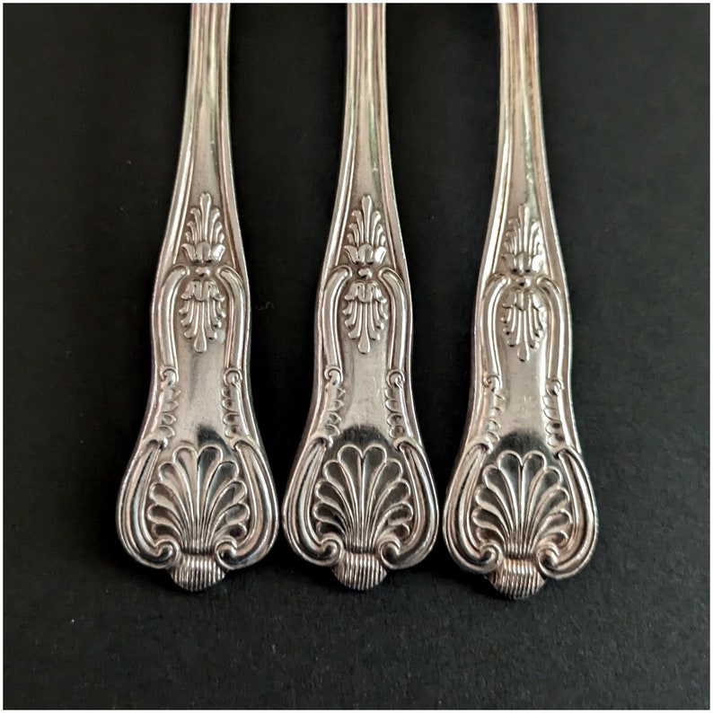 KINGS Pattern Silver Plate Flatware, Vintage Wallace Shell Silverware ...