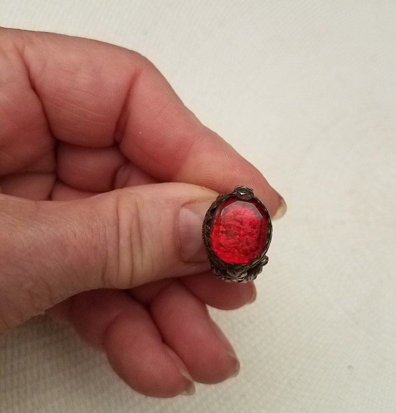 Vintage Silver Ring From Pakistan Size 4 Red Glass Center - Etsy