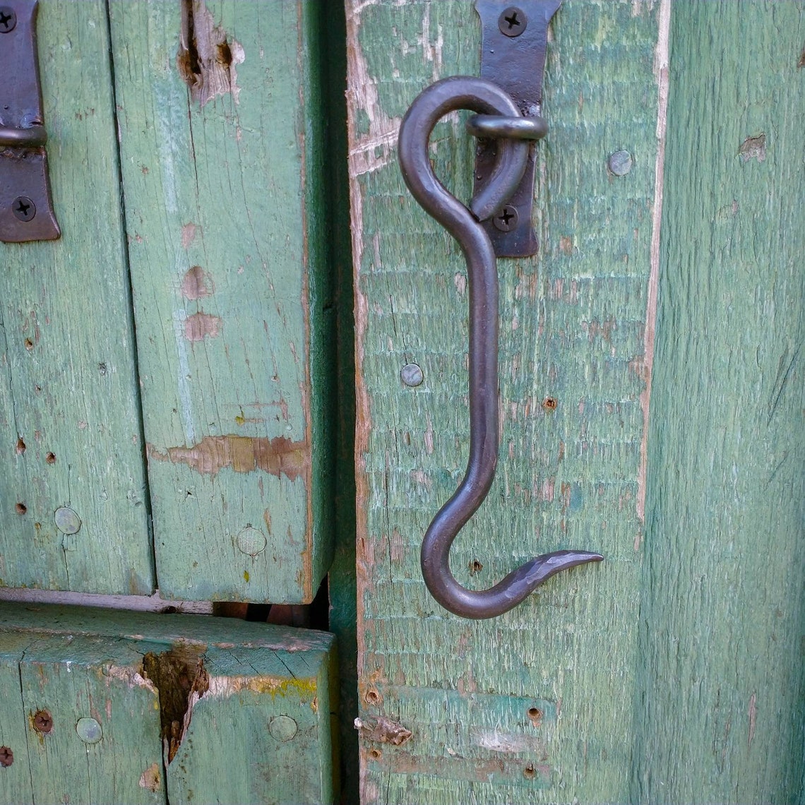 Hand Forged Heavy Duty Rustic Barn Door Latch | Etsy