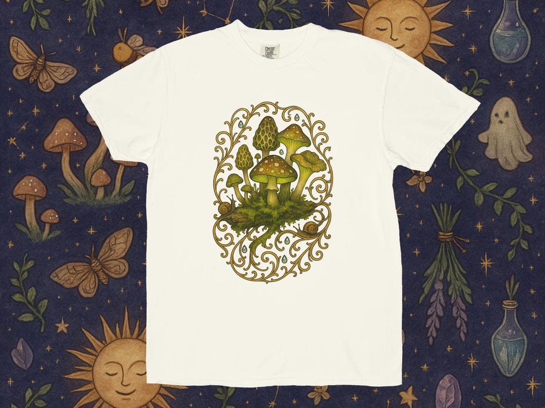 Magic Mushroom Graphic T-shirt: Forestcore Fairycore Design - Etsy Canada