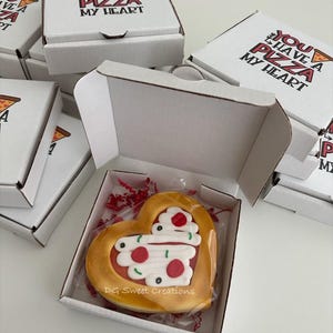 Valentine's Day Sugar Cookies - Valentine's Day Cookies - Pizza Cookies ...