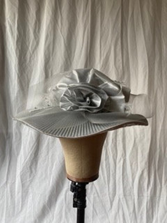 Vintage Silver Derby, Wedding Guest, Church Hat with … - Gem