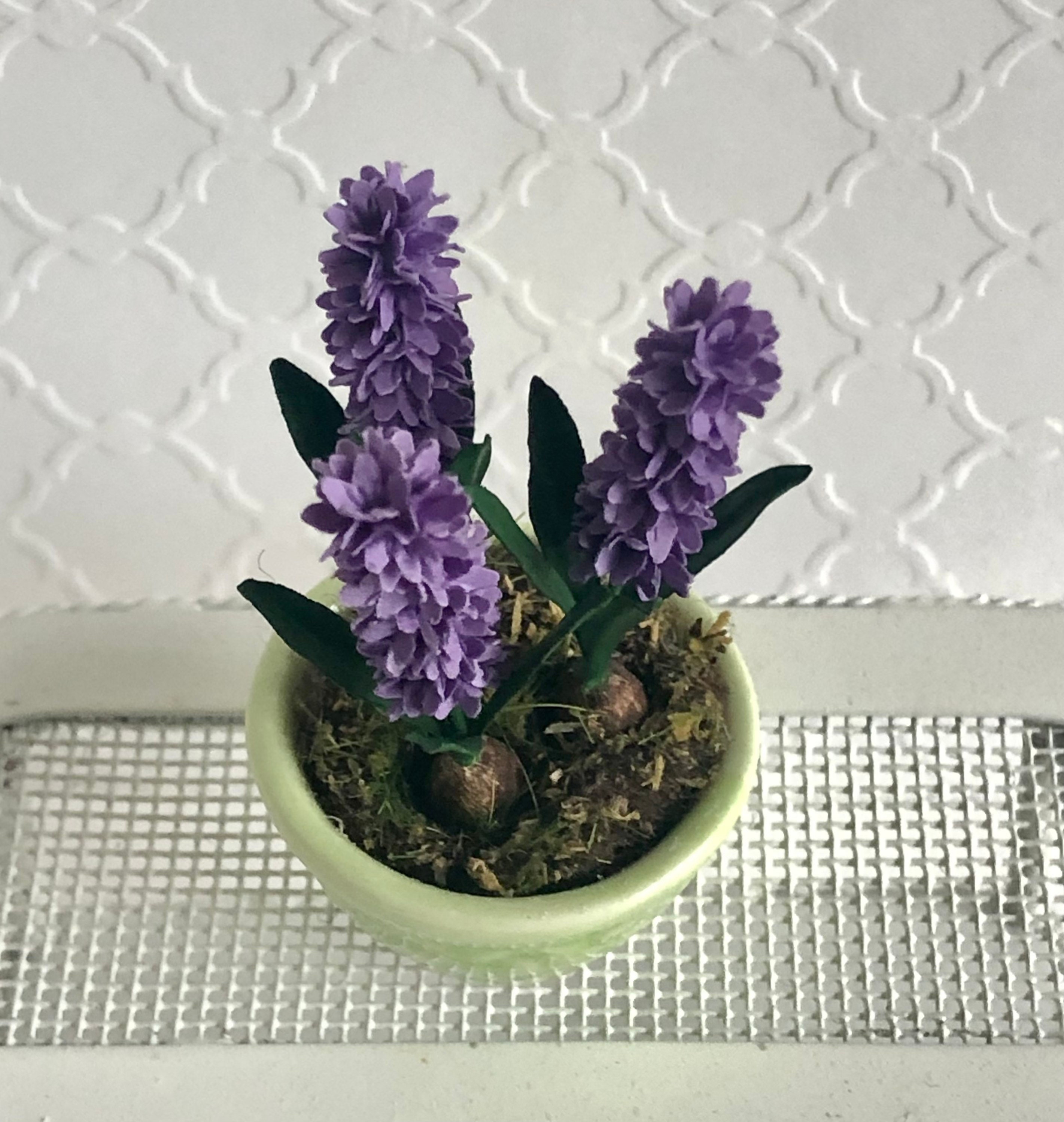 Miniatures Dollhouse Miniatures Dollhouse Miniature Lavender Hyacinth ...