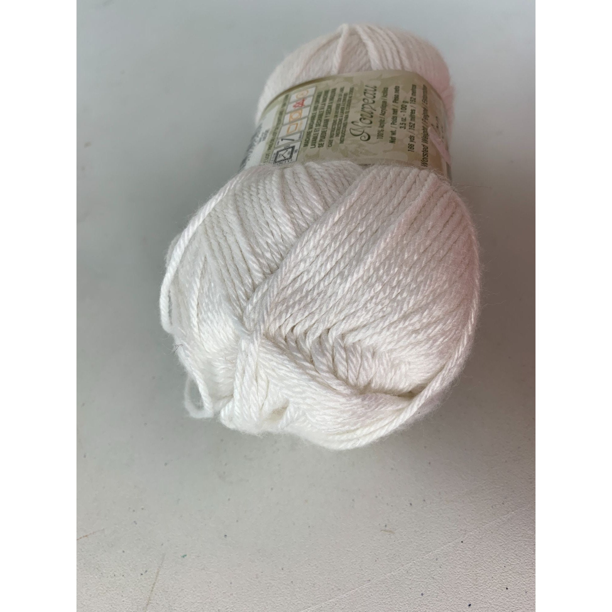 Spinrite Bernat Satin Solid Yarn Snow White 3.5 Oz Acrylic - Etsy