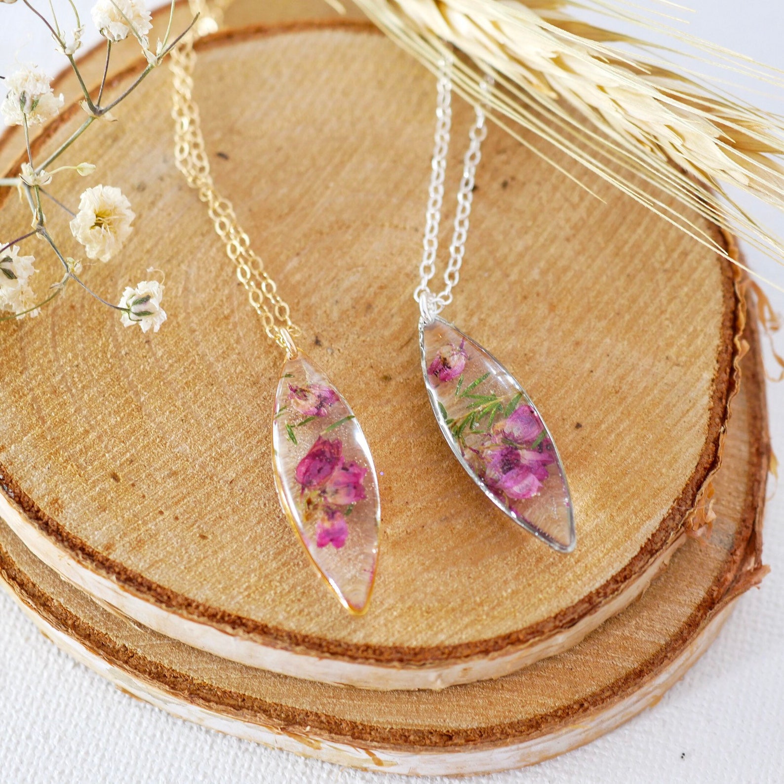 Pressed Heather Dainty Necklace Flowers in Resin Botanical | Etsy