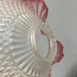 Rare Design Pretty Vintage French Frilly Glass Lampshade Frosted Opaque ...