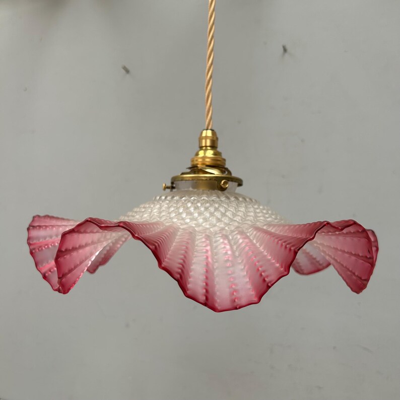 Rare Design Pretty Vintage French Frilly Glass Lampshade Frosted Opaque ...
