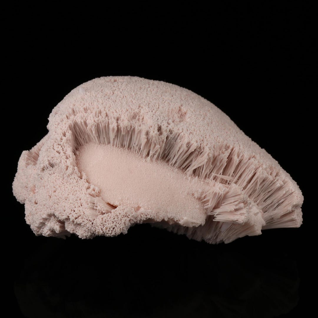 Kutnohorite Cluster, Wessels Mine, Kalahari Manganese Field, South ...