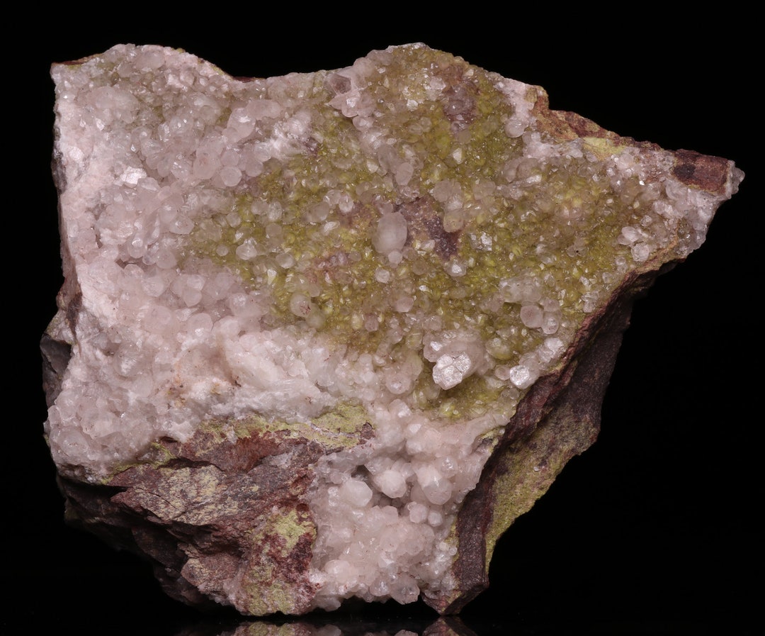 Calcite on Ettringite on Matrix, N'chwaning II, Northern Cape, South ...