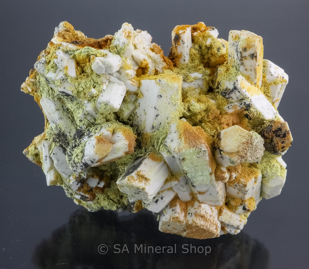 Feldspar Crystal Cluster, Erongo Mnt, Namibia - Etsy