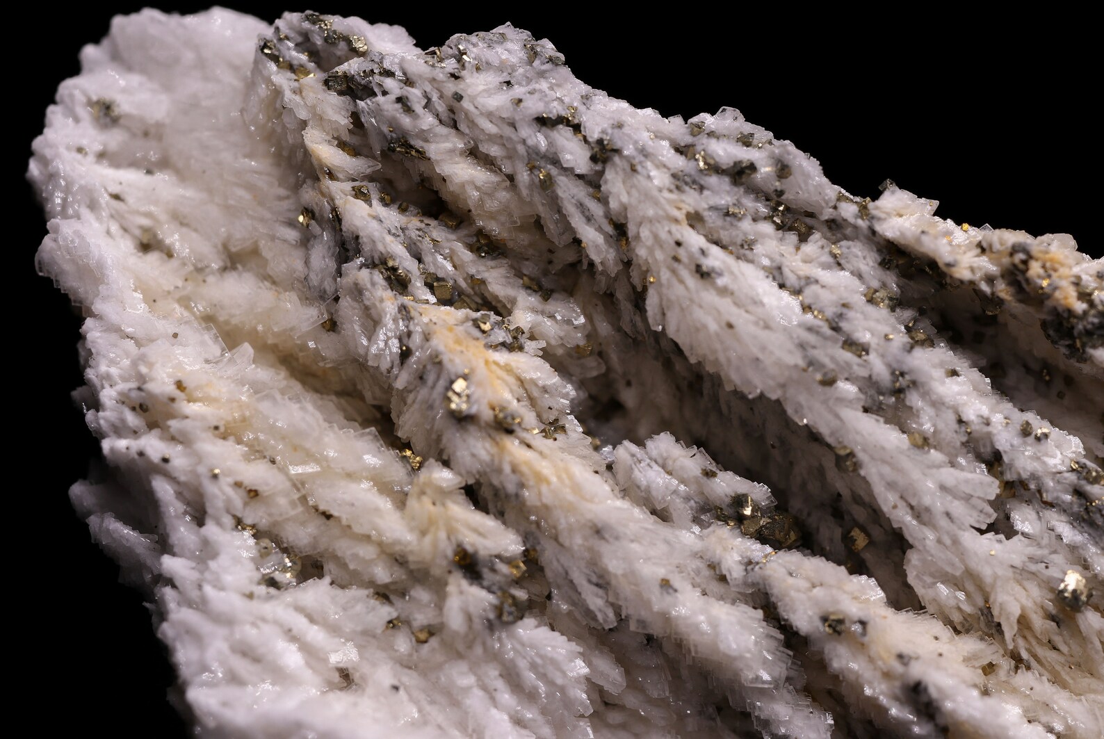 Pyrite on Calcite Dendrite and Barite N'Chwaning I South | Etsy