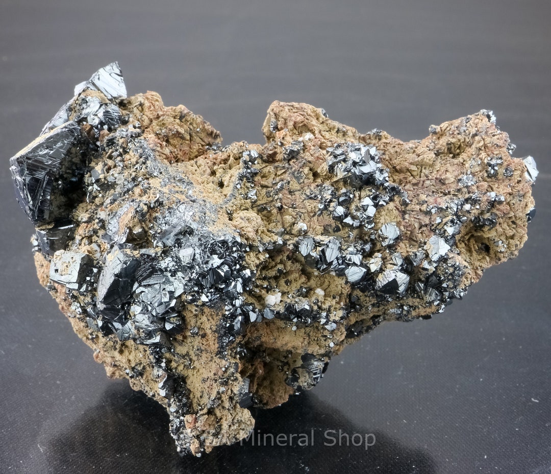 Small Cabinet Hematite on Matrix, N'chwaning II, South Africa - Etsy