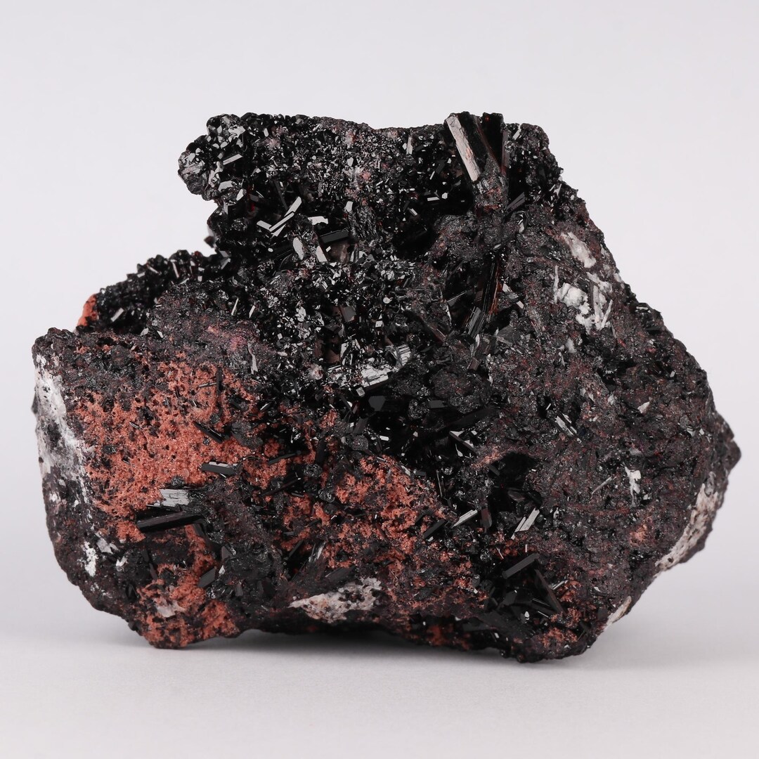 Manganvesuvianite on Matrix, N'chwaning II, Kalahari Manganese Field ...