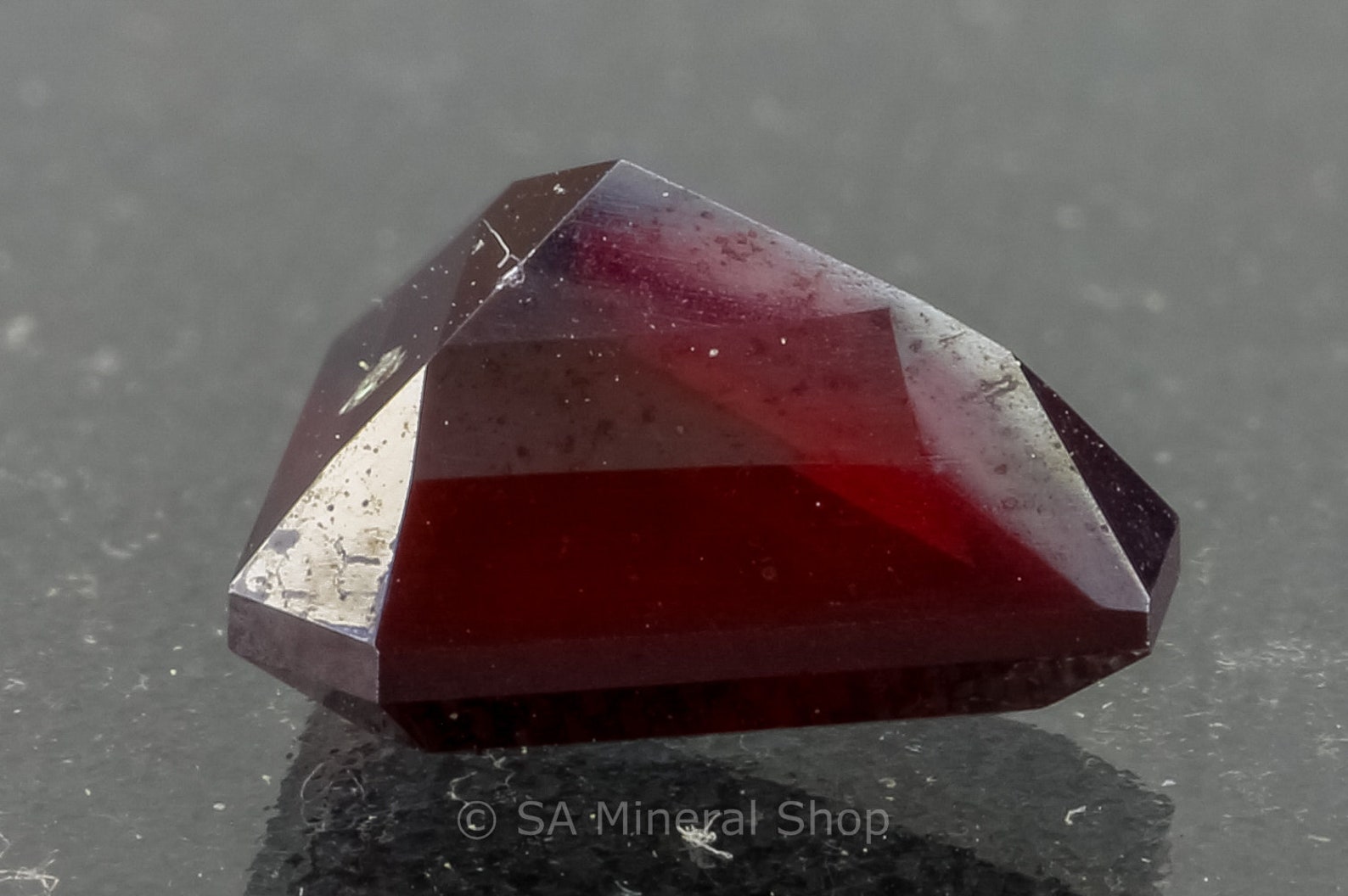 4.45ct Faceted Triangle Cut Cherry Red Cuprite 2019 Find - Etsy