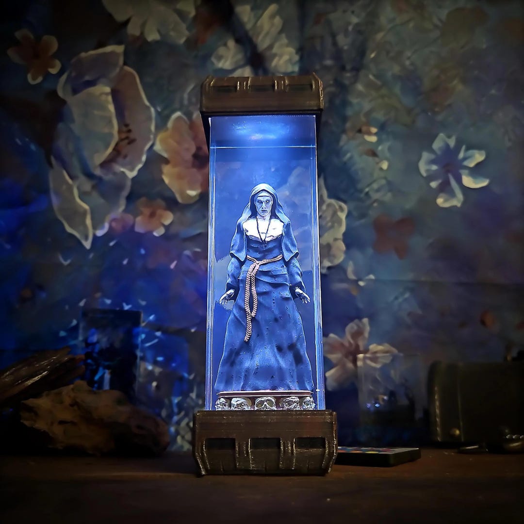 The Nun Valak Resin Lamp Anime Resin Lamp, Handmade LED Lamp, Cozy ...