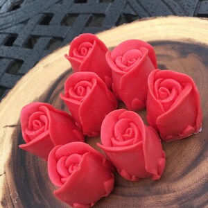 12 RED ROSE SOAPS Bridal Shower Gift Bridal Shower Favors - Etsy