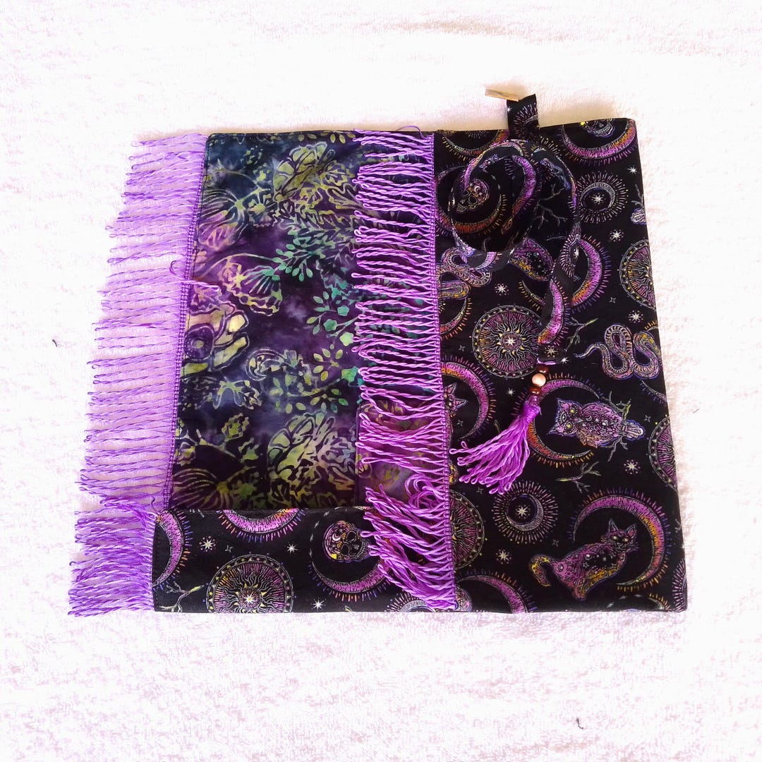 Handmade Large Tarot Reading Cloth: Oracle Card Wrap, Witchy Altar ...