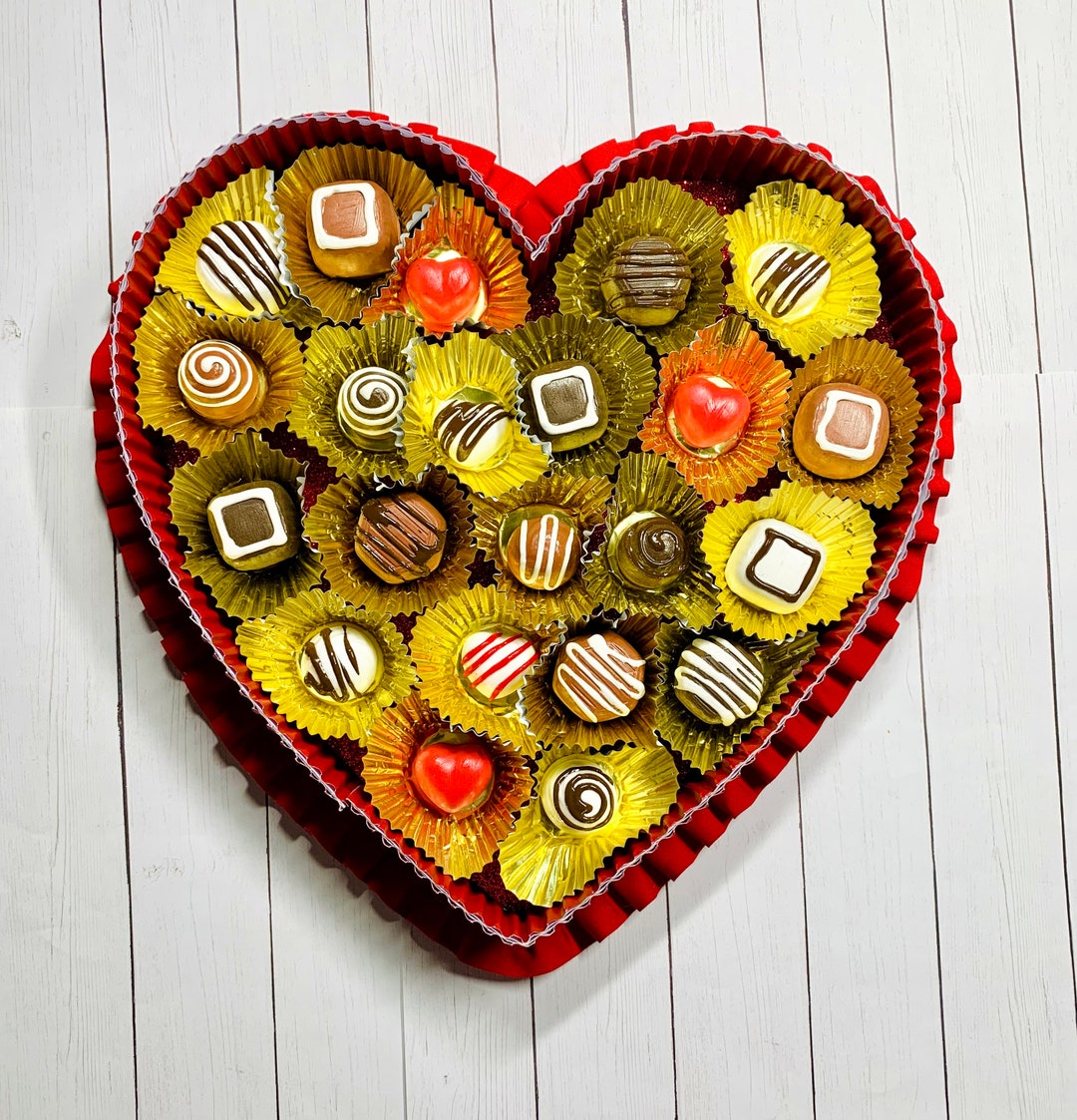 Valentine Box of Chocolates Wreath Attachment Valentines Day - Etsy