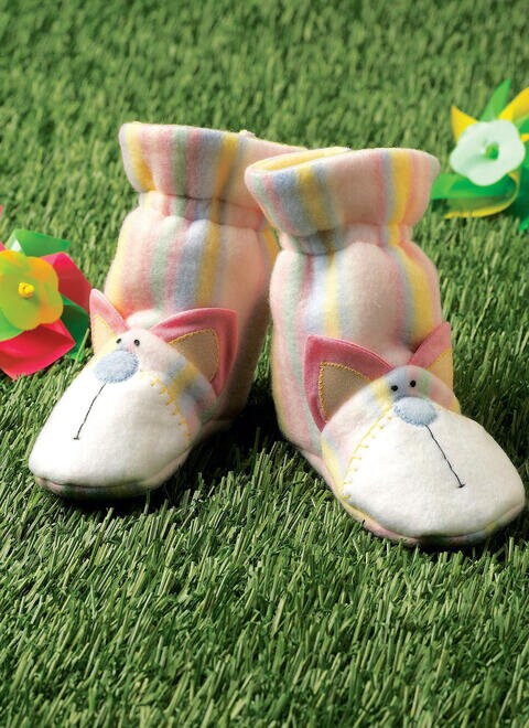 Kwik Sewing Pattern BABY BOOTIES Cat Mouse Reindeer Penguin K4090 S-M-L ...