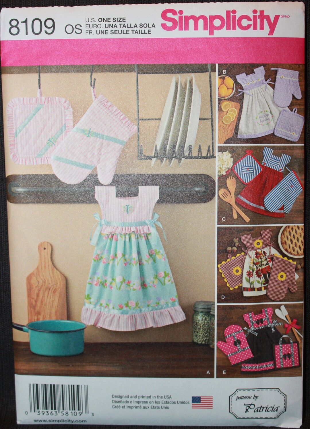Simplicity Pattern 8109 Towel Dresses, Pot Holders and Oven Mitts - Etsy