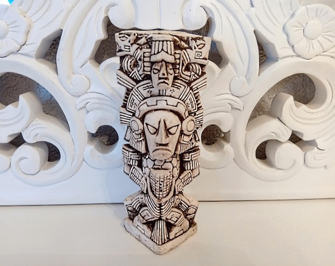 History Aztec Maya Mesoamerica Totem Medicine Man Artifact Stelae ...