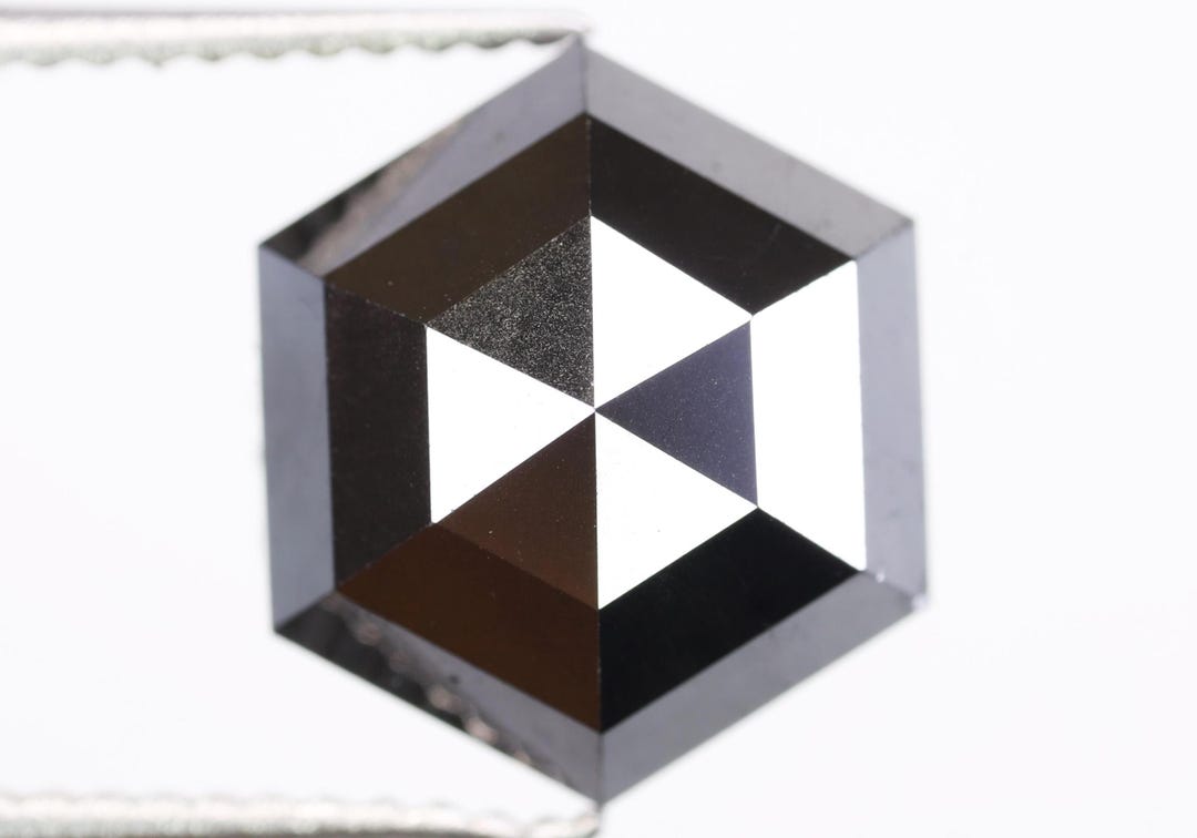 4.09 Ct, 11.0 X 9.6 X 4.5 MM, Loose Fancy Black Color Hexagon Shape ...
