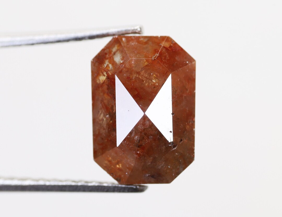 2.11 Ct, 9.0 X 6.1 X 3.9 MM, Natural Loose Diamond Peach Color Baguette ...