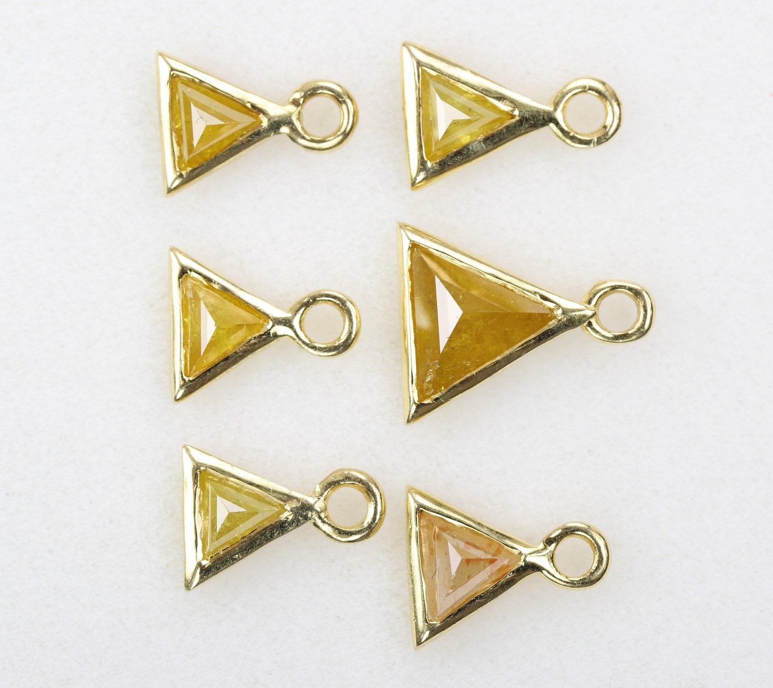 10K Yellow Gold Metal Yellow Color Antique Triangle Shape - Etsy