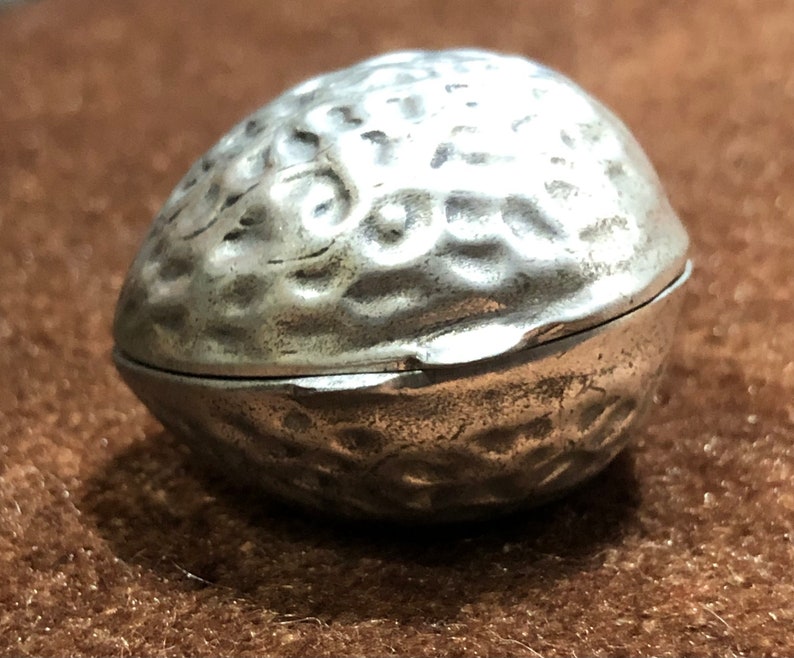 MMA Silver Walnut Pill Box Whole Walnut Trinket Vintage 1984 - Etsy
