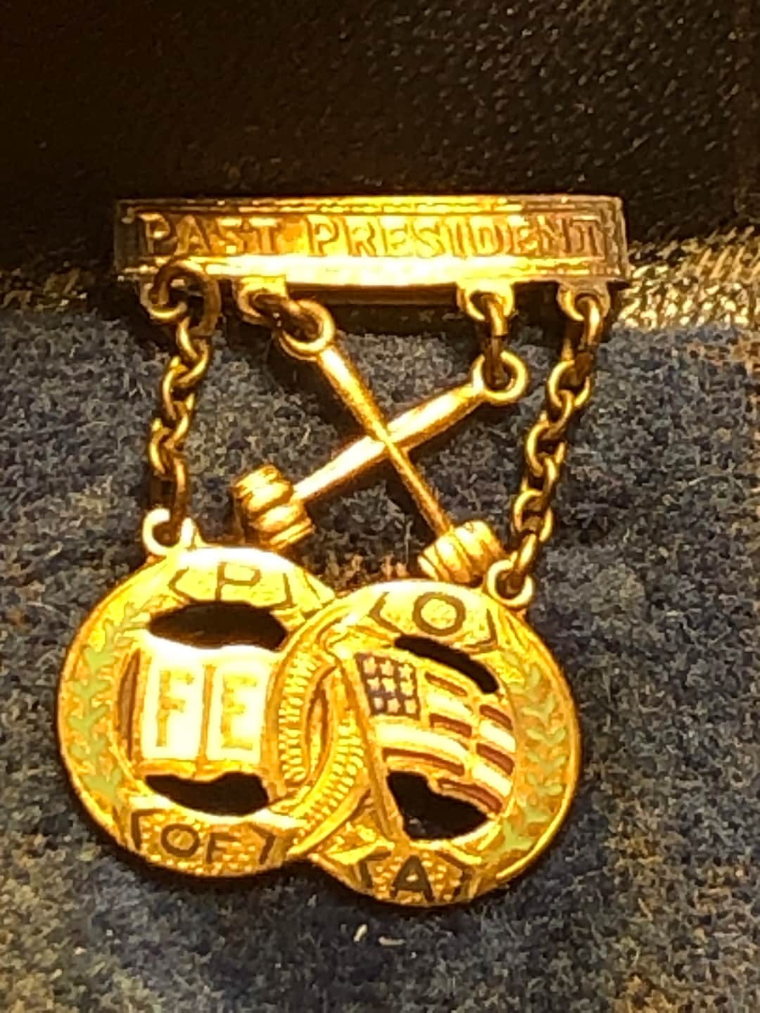 Past President Gold Medal USA Gold Medal Brooch Pin - Etsy