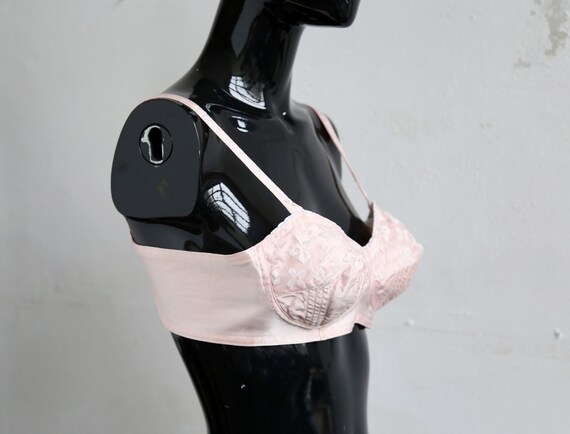 30B vintage powder pink lace cotton bullet bra floral… - Gem