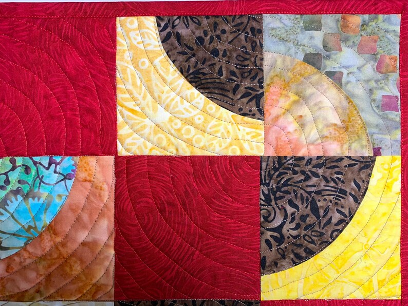 Abstract Art Quilt Circles and Curves Modern Quilted Wall - Etsy
