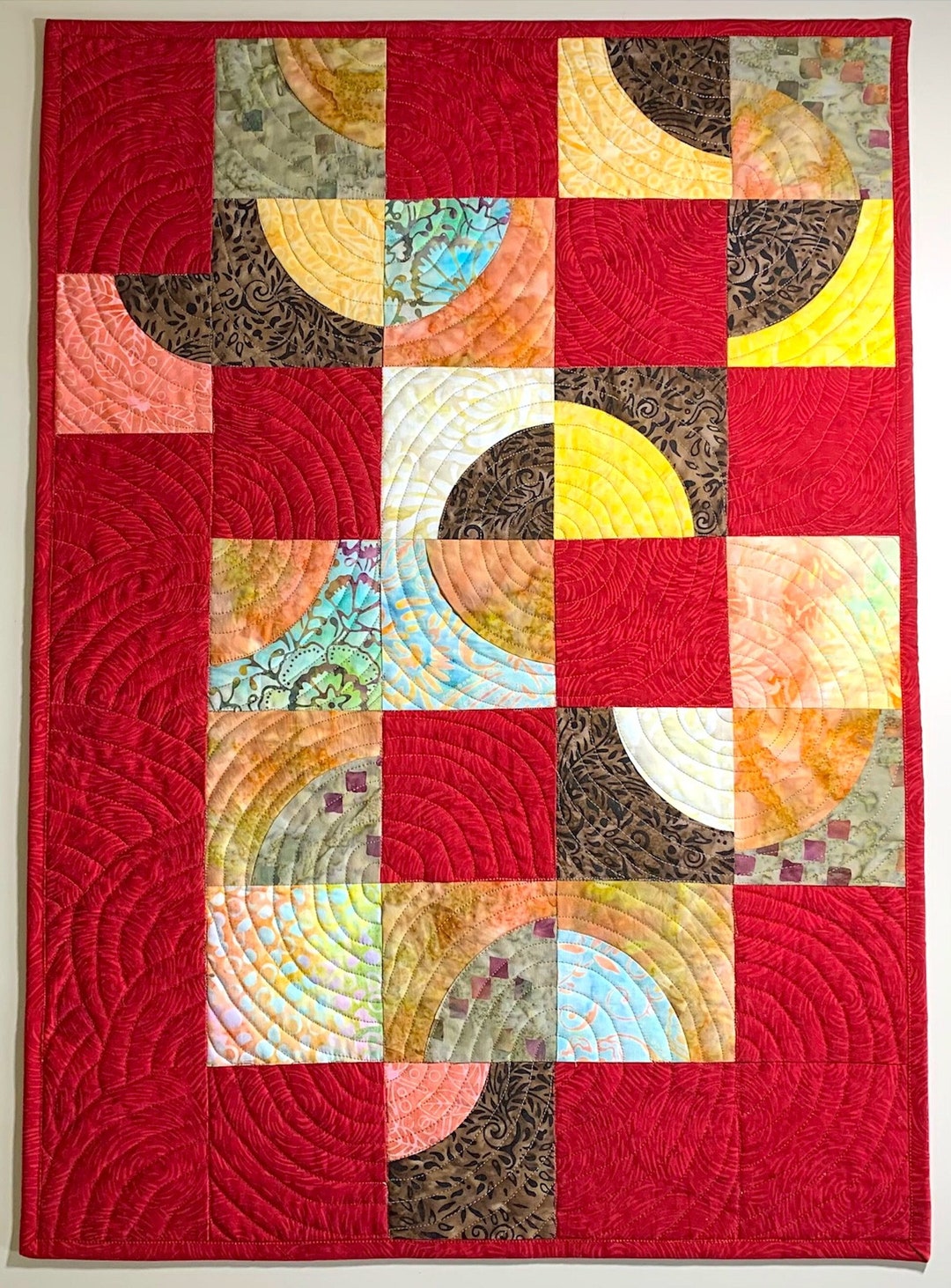 Abstract Art Quilt Circles and Curves, Modern Quilted Wall Hanging ...
