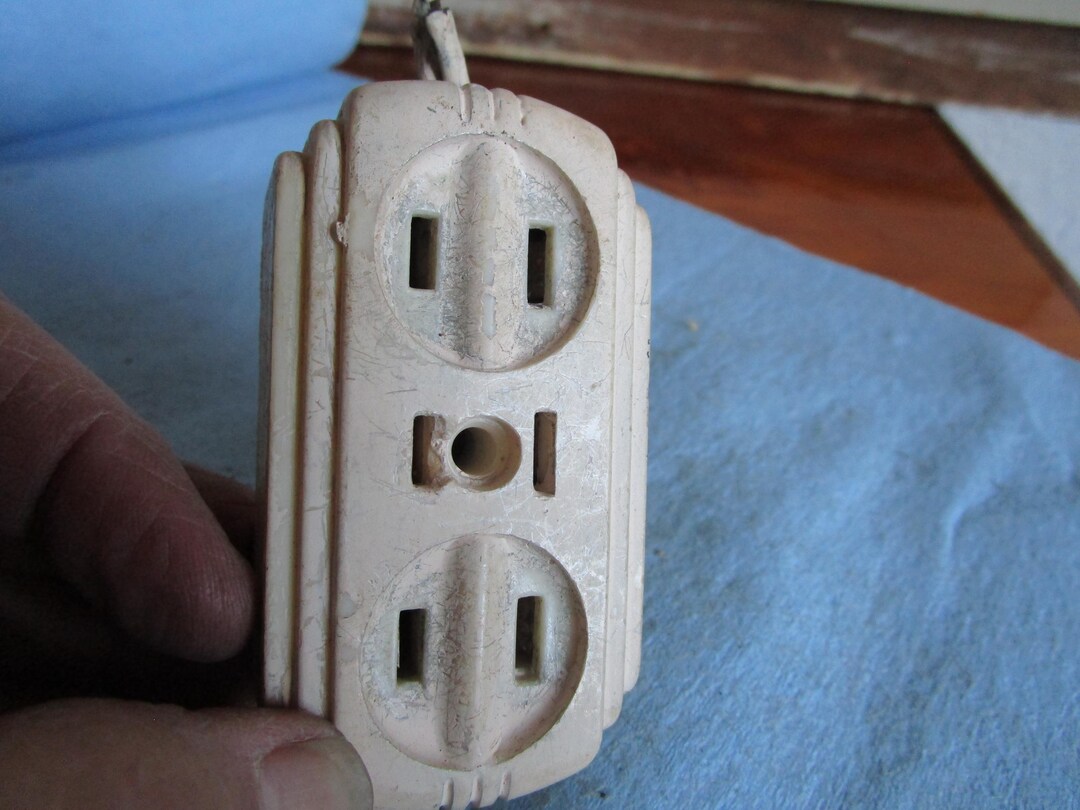 Vintage Art Deco Eagle Outlet, 3-way Adaptor, Pre-bakelite - Etsy