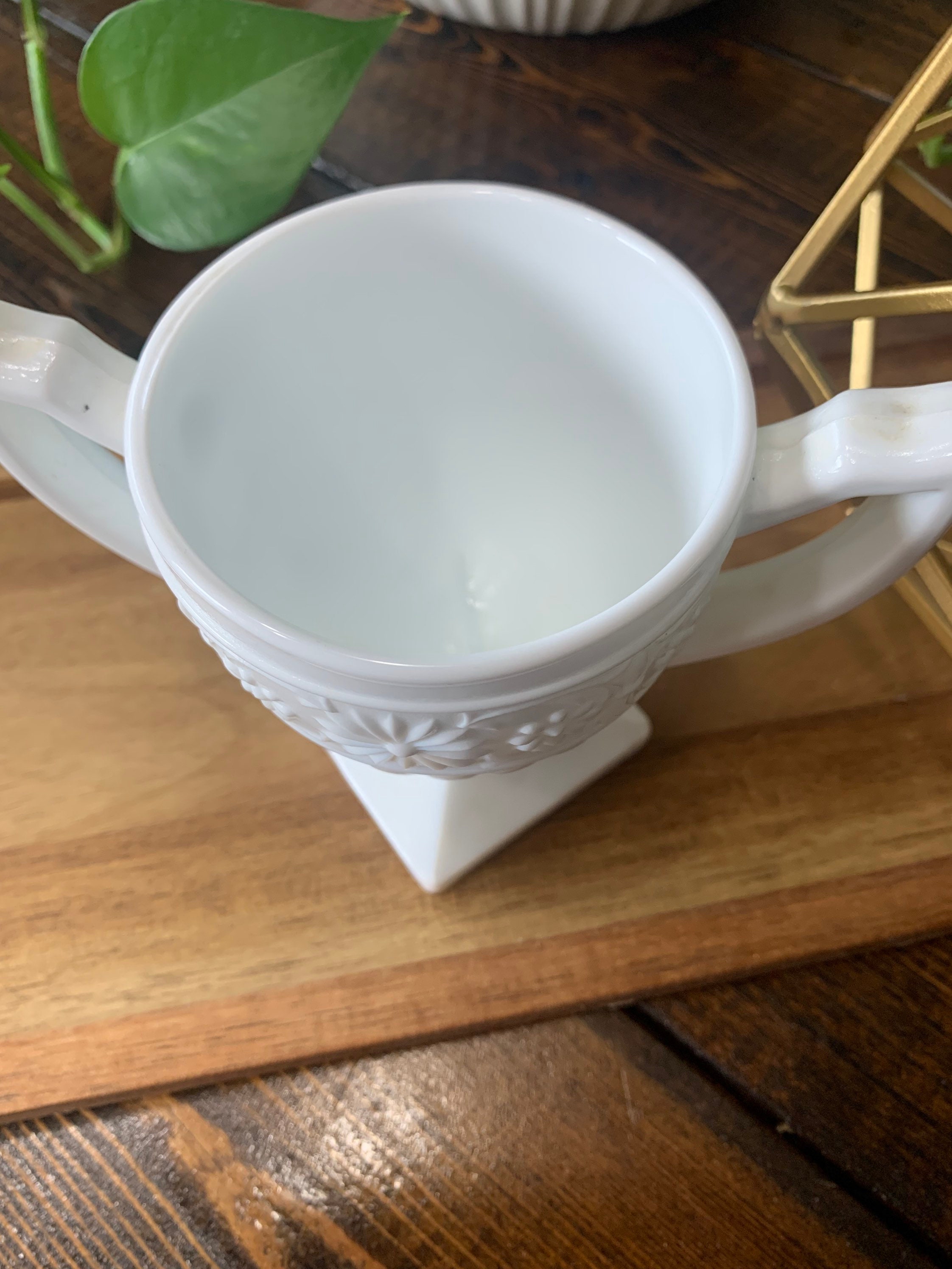 Vintage 1960s Indiana Glass Milk Glass Daisy Embossed Trophy - Etsy