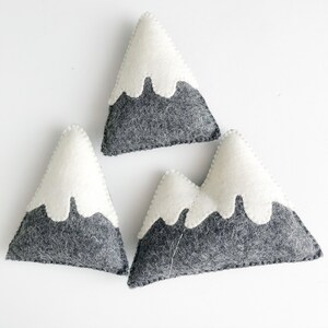 Felt Mountains PDF Sewing Pattern Felt Ornaments Templates, Snowy ...