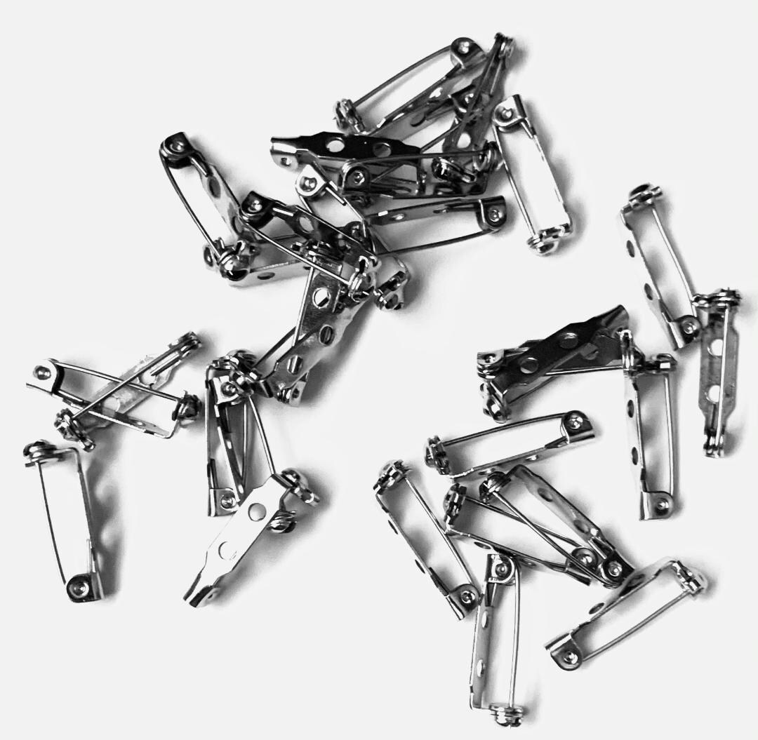 20mm Brooch Backs Pins Claps Pack of 50 - Etsy