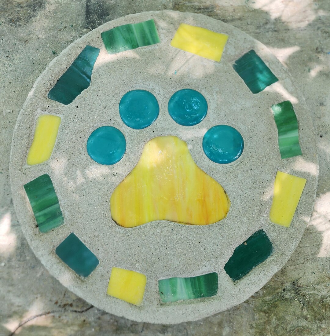 Paw Print Stepping Stone 11" Wide, Solid Concrete, Stained Glass Inlay ...