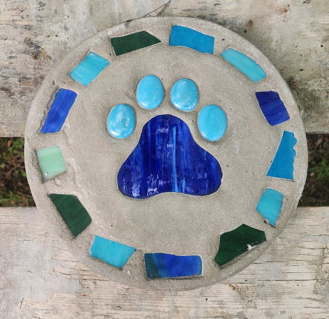 Paw Print Stepping Stone 11" Wide, Solid Concrete, Stained Glass Inlay ...