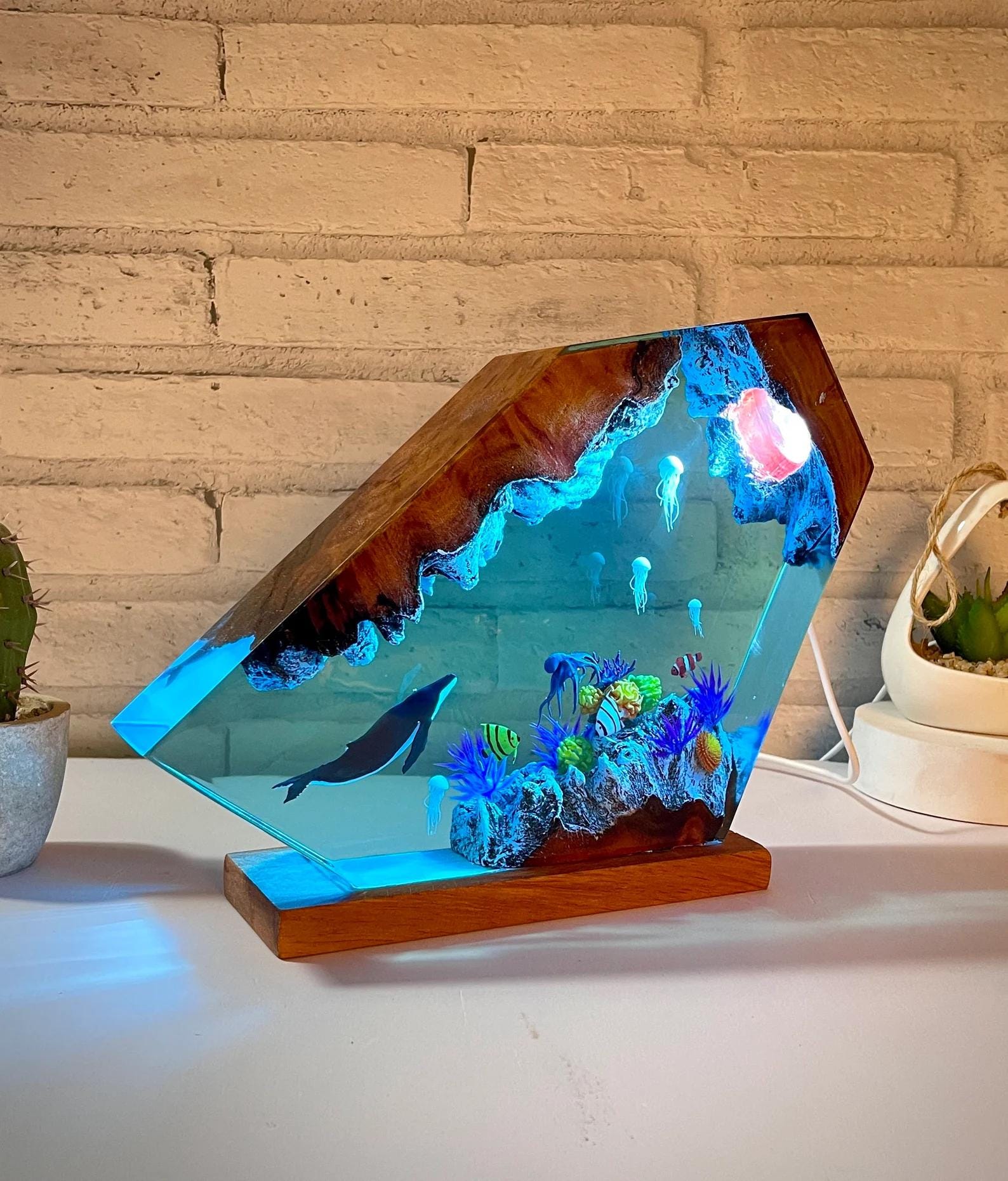 Humpback Whale and Jellyfish Resin Night Light,epoxy and Wooden Night ...