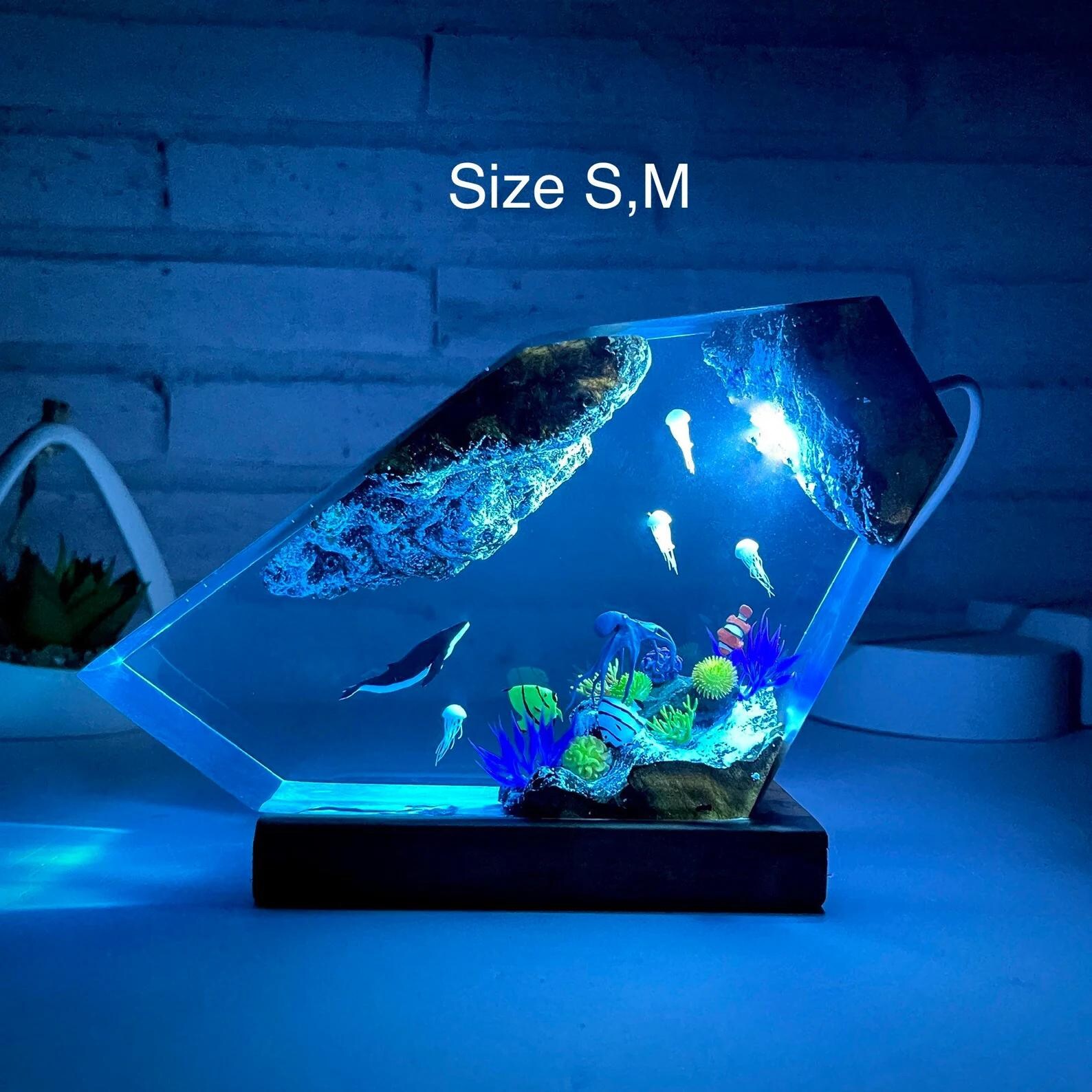 Humpback Whale and Jellyfish Resin Night Light,epoxy and Wooden Night ...