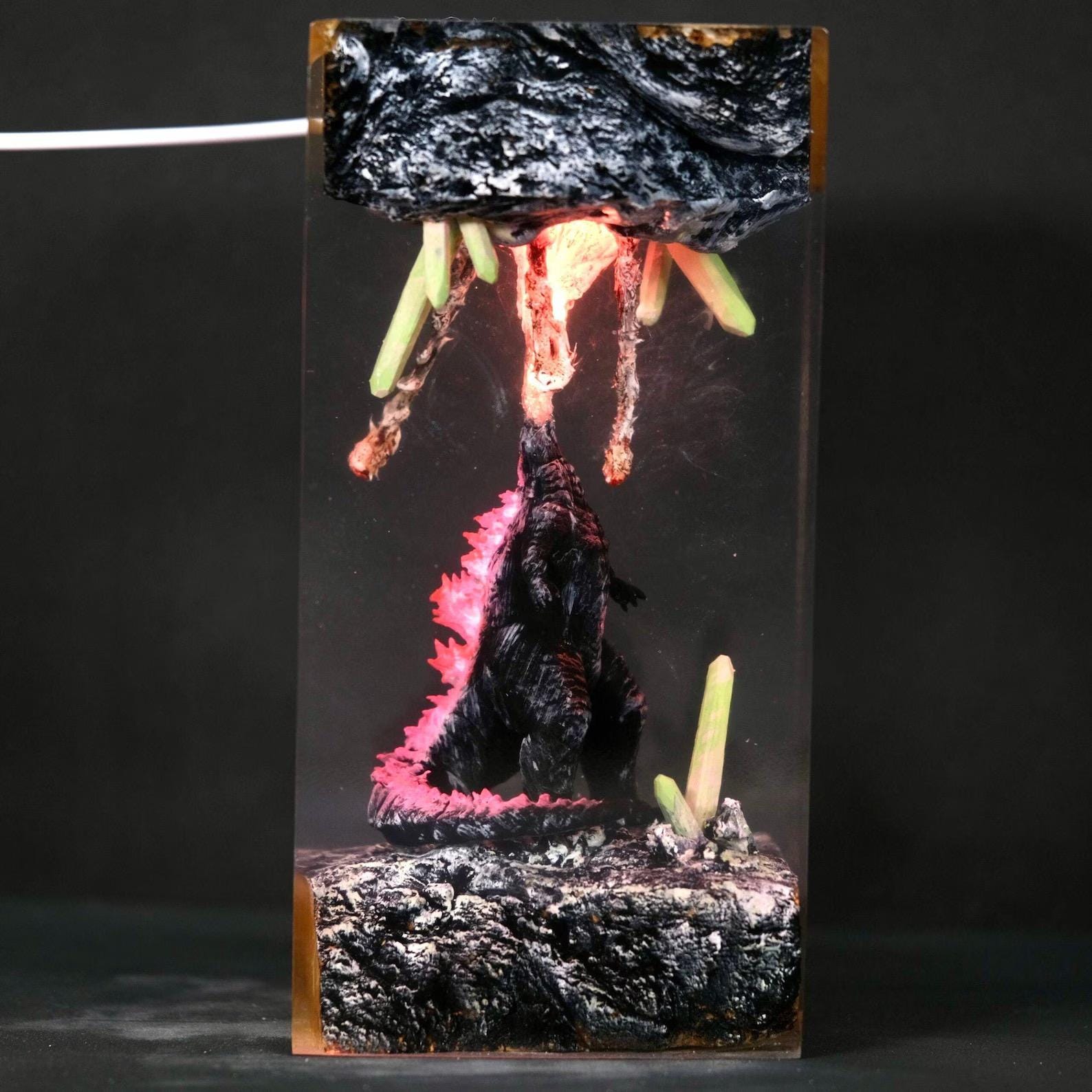 Godzilla Resin Lamp, Godzilla Handmade Decor Epoxy Lamp, Unique ...